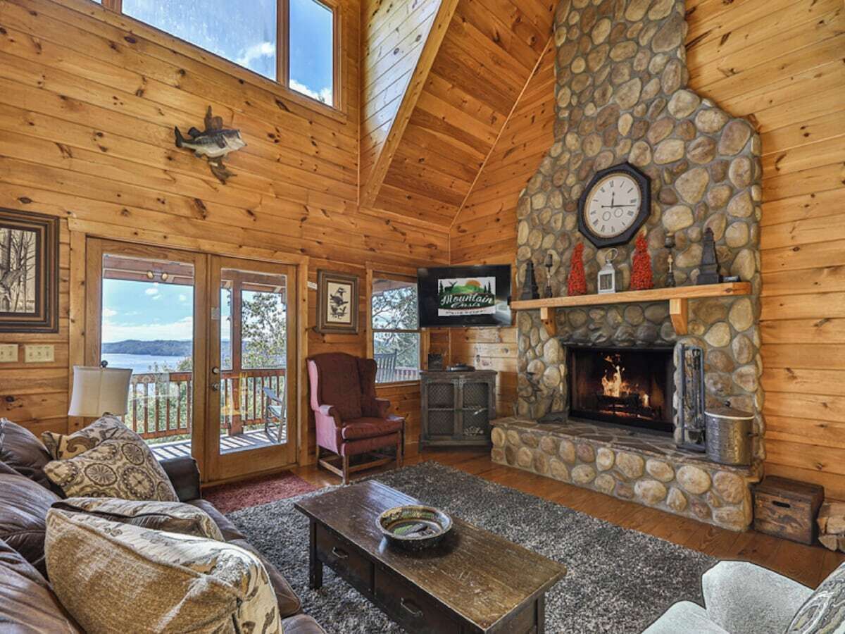 Home Run View - Stunning Carter's Lake Views/ - Chatsworth, GA