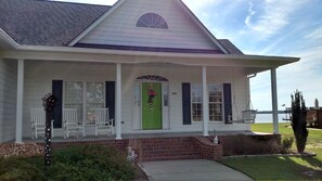 Bay Tree Lake Waterfront Home near White Lake NC sleeps 12 - Harrells ...