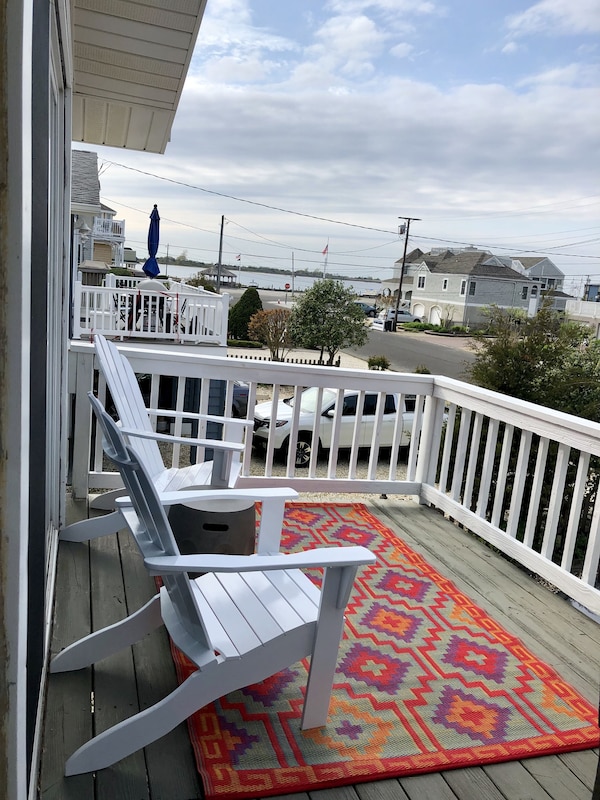 Bright And Airy- Family Owned Duplex- Bay And Lighthouse Views On Barnegat Light - Barnegat Light, NJ