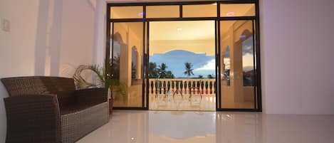 Entrada (vista interior)