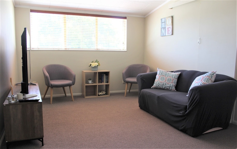 Lakeside Apartment With Boat Ramp & Jetties - Bay of Plenty