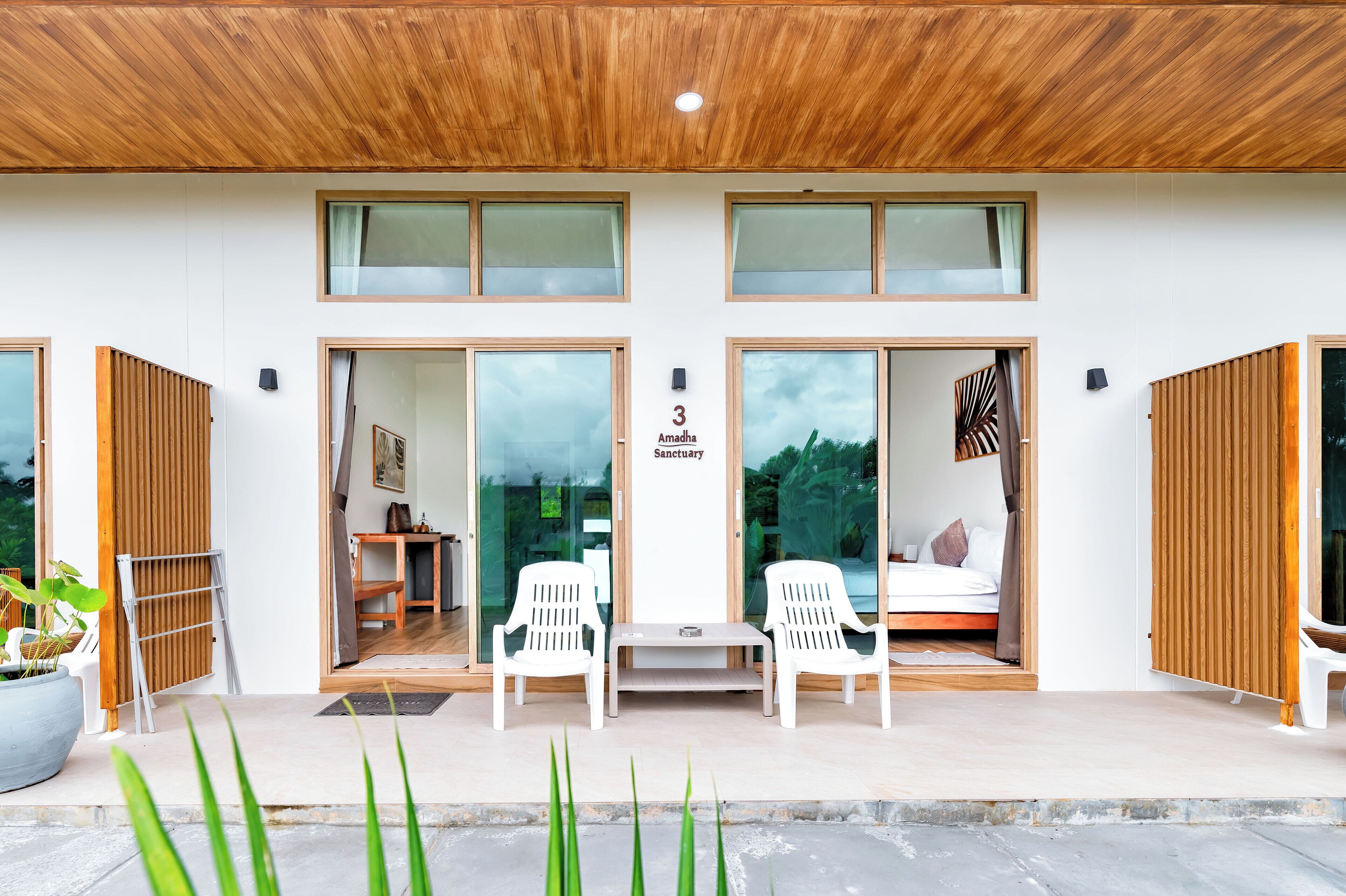 Quarto, várias camas, vista para o jardim | Cofres nos quartos, individualmente decorados