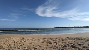 Vista para praia/oceano