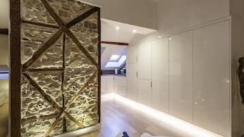 Apartamento, 2 quartos, 2 banheiros (Duplex) | Cozinha privada | Geladeira grande, micro-ondas, cooktop, lava-louças