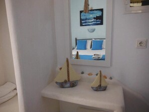 Cortinas/cortinados opacos, quartos insonorizados