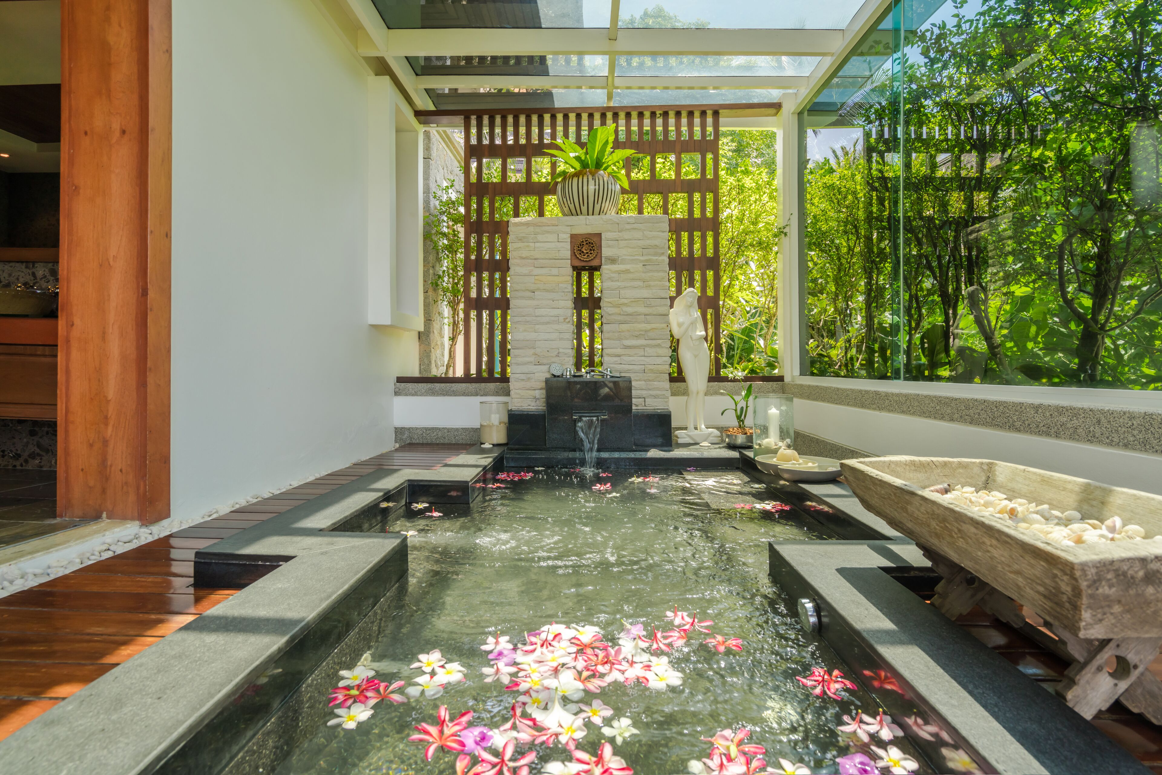 Top 10 Luxury Villas In Asia - Updated 2023 | Trip101
