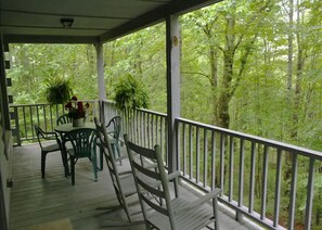 Perfect Little Getaway in the Mountains of Ashe County, NC! - Crumpler ...