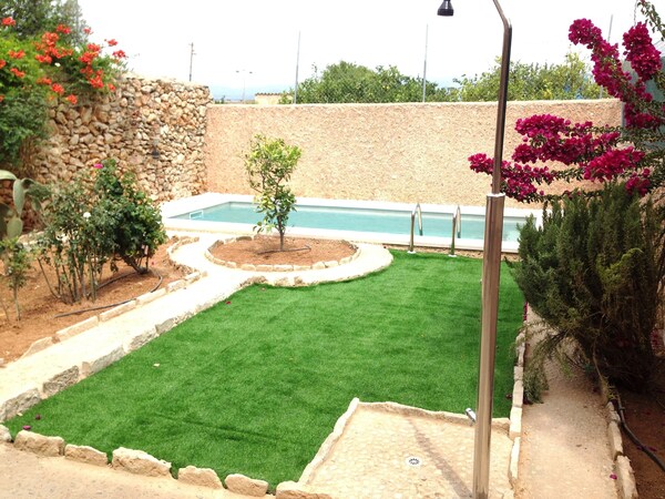 Pintoresca Casa Típica Mallorquina Del S.xix Con Piscina - Inca