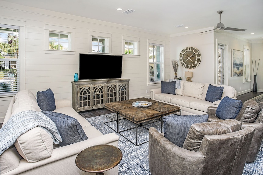 Nueva Casa Con 1st Fl Master ~ 28 Beach Bike By Royal Destinations - Rosemary Beach, FL