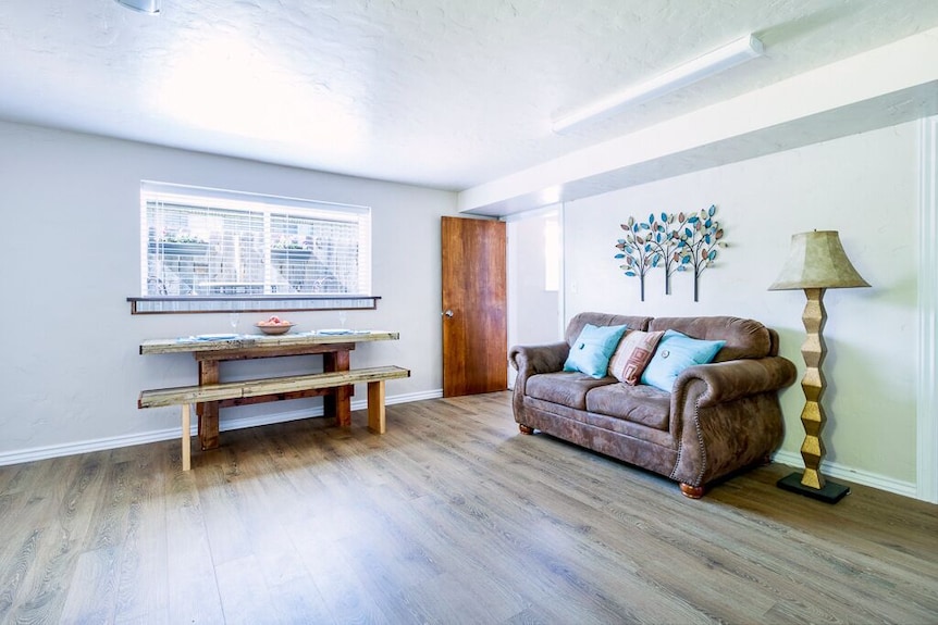 Stay Awhile At This Hidden Hub In Cedar City - Utah