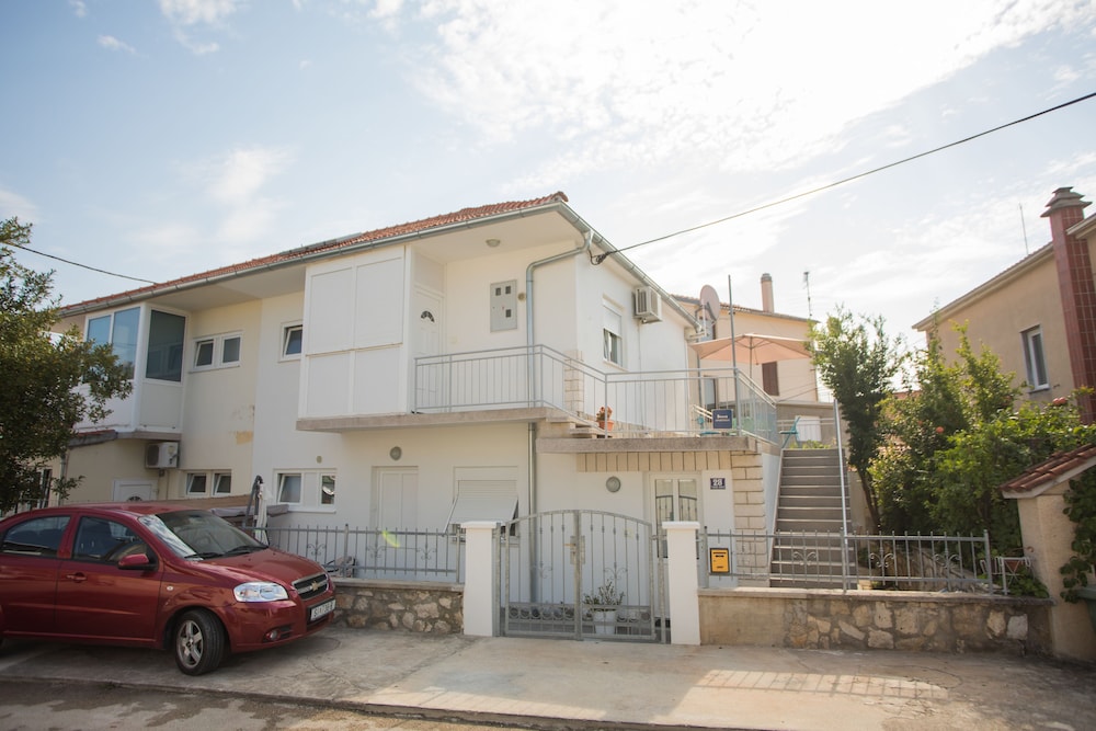 Apartments Ana - Vodice