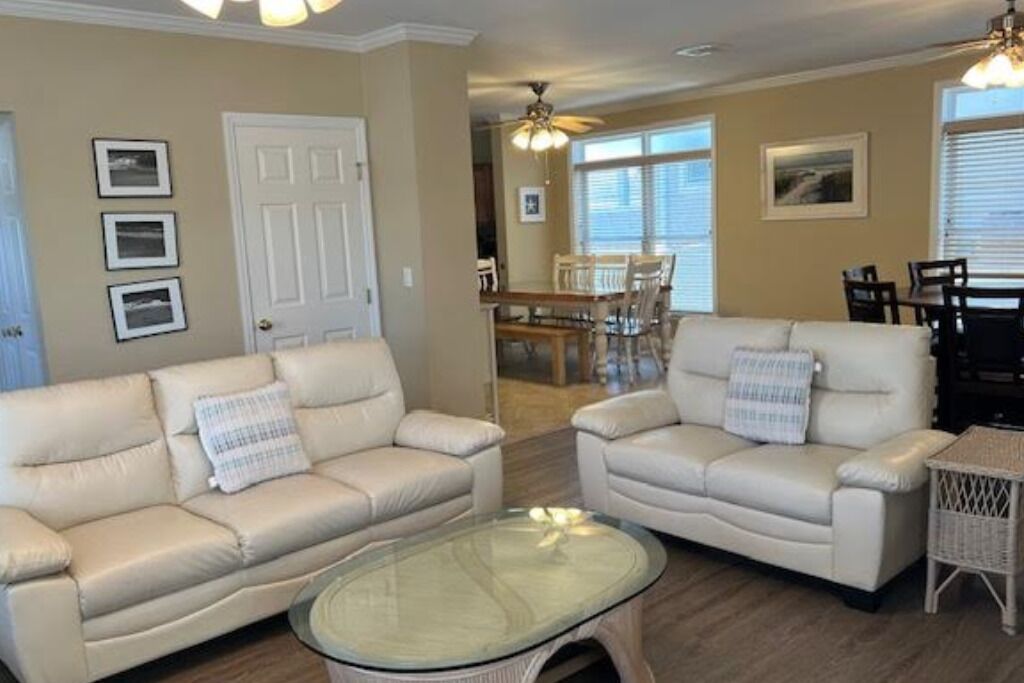 2 Min Walk To Jenkinson's Beach/boardwalk. Beautiful, Large House For Big Family - Point Pleasant, NJ