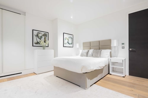 Romilly Street, Splendid Home By Lovelydays - Central London