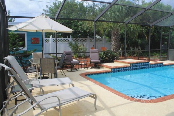 Beautiful Home,4BR/2BR With HEATED POOL, Near Famous Siesta Key & Lido ...