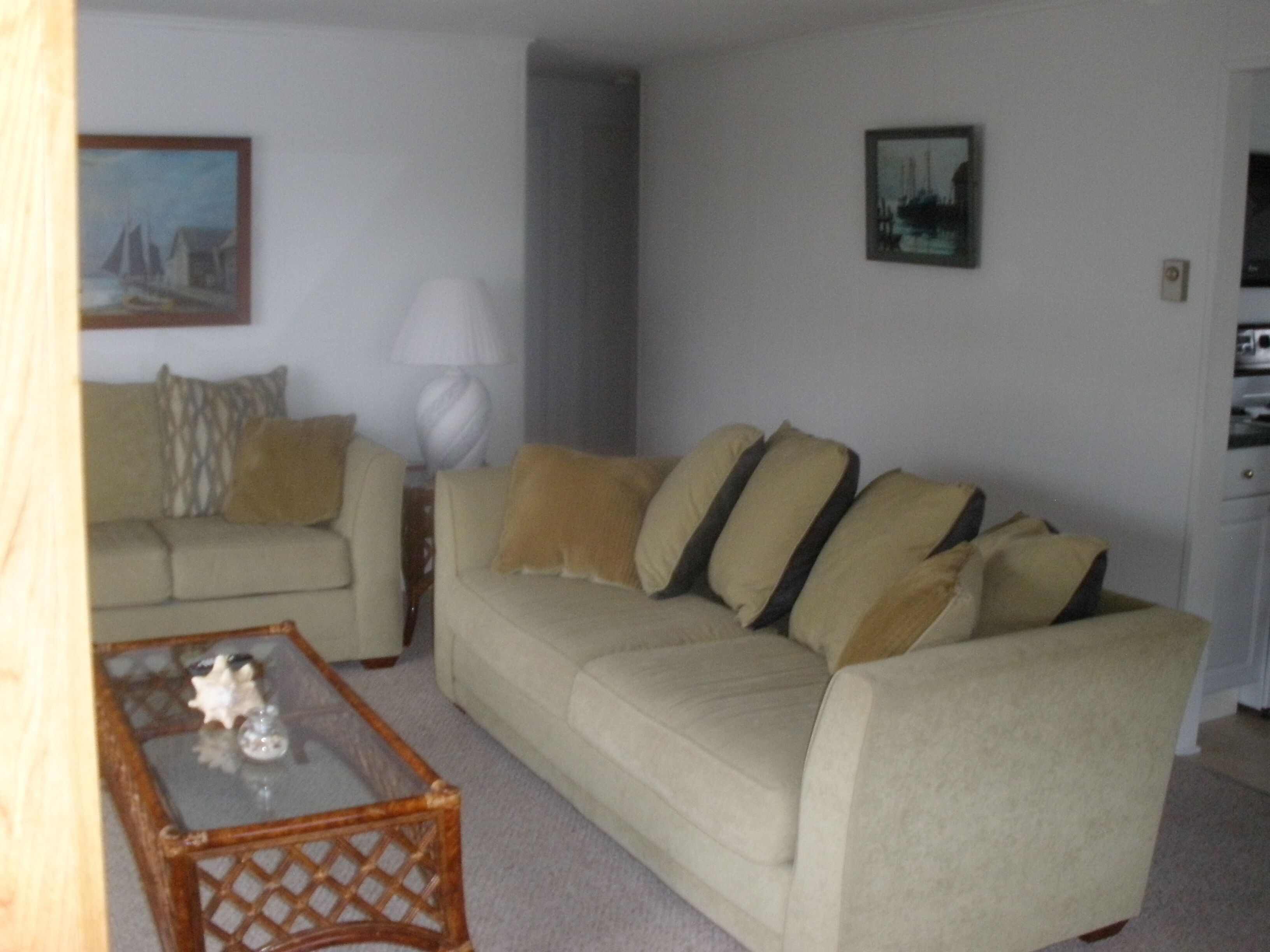 Historic District Ocean Block Lbi Duplex With Free Tram To The Beach - Long Beach Island, NJ