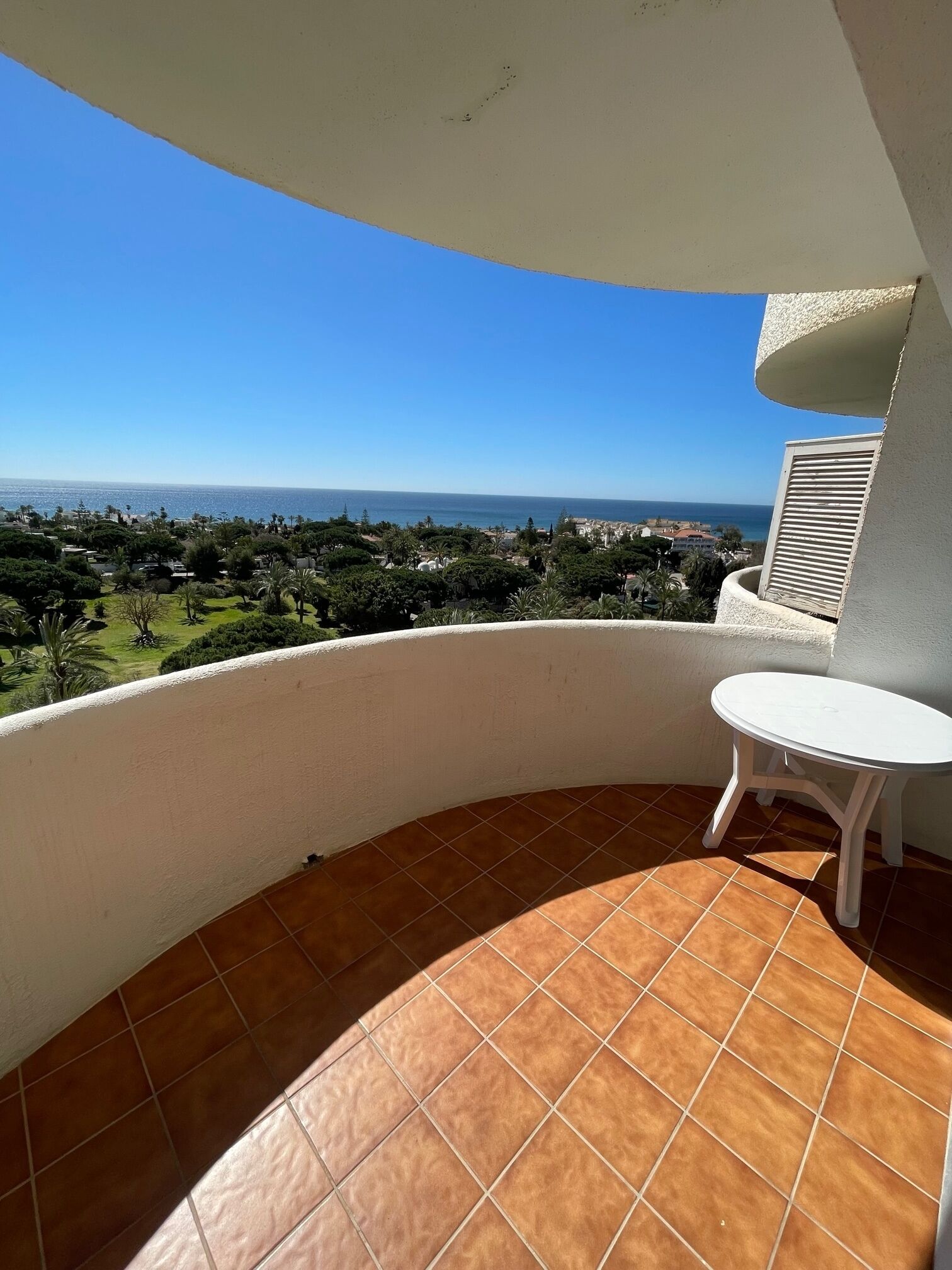 Estúdio, 2 camas individuais, ar condicionado, vista para o jardim | Vista para o jardim