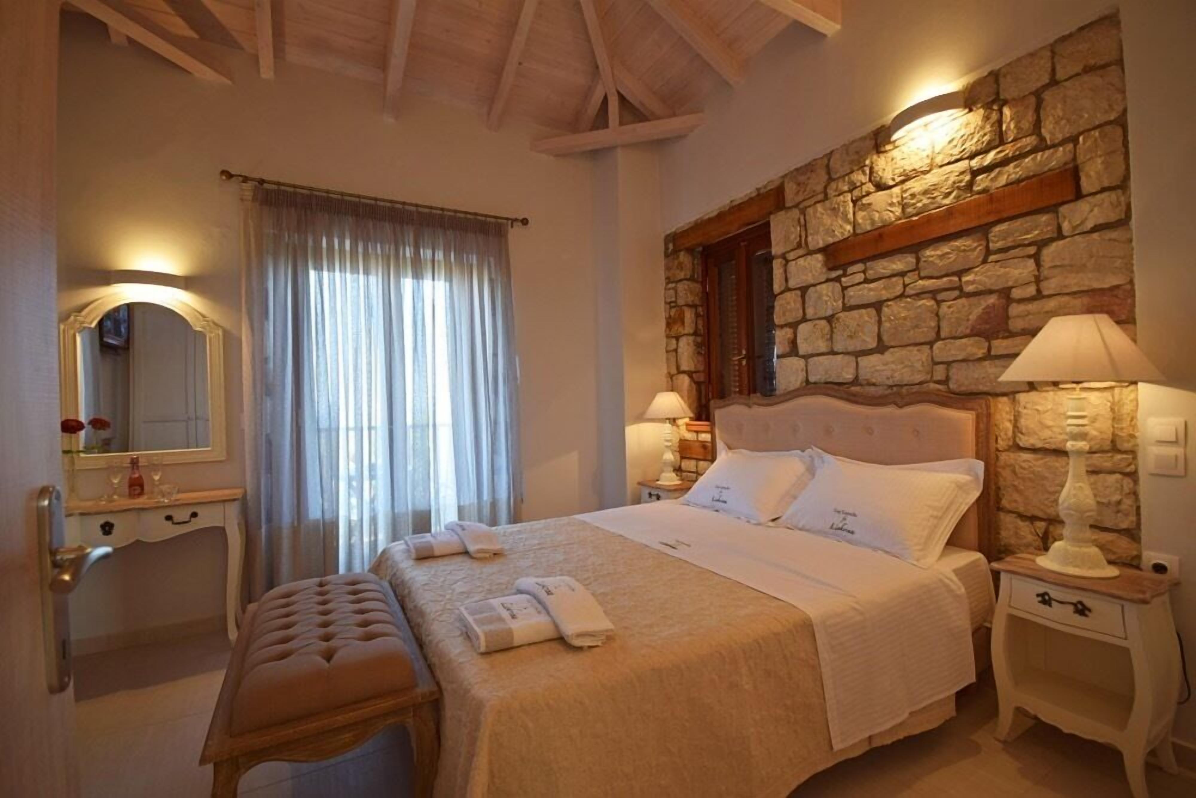 Dúplex Familiar, vista para o mar (Elia) | 2 quartos, cofre no quarto, com decoração personalizada 