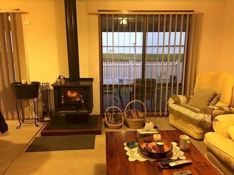 Port Albert Holiday House, Great For Families, With An Awesome Water View. - Port Albert