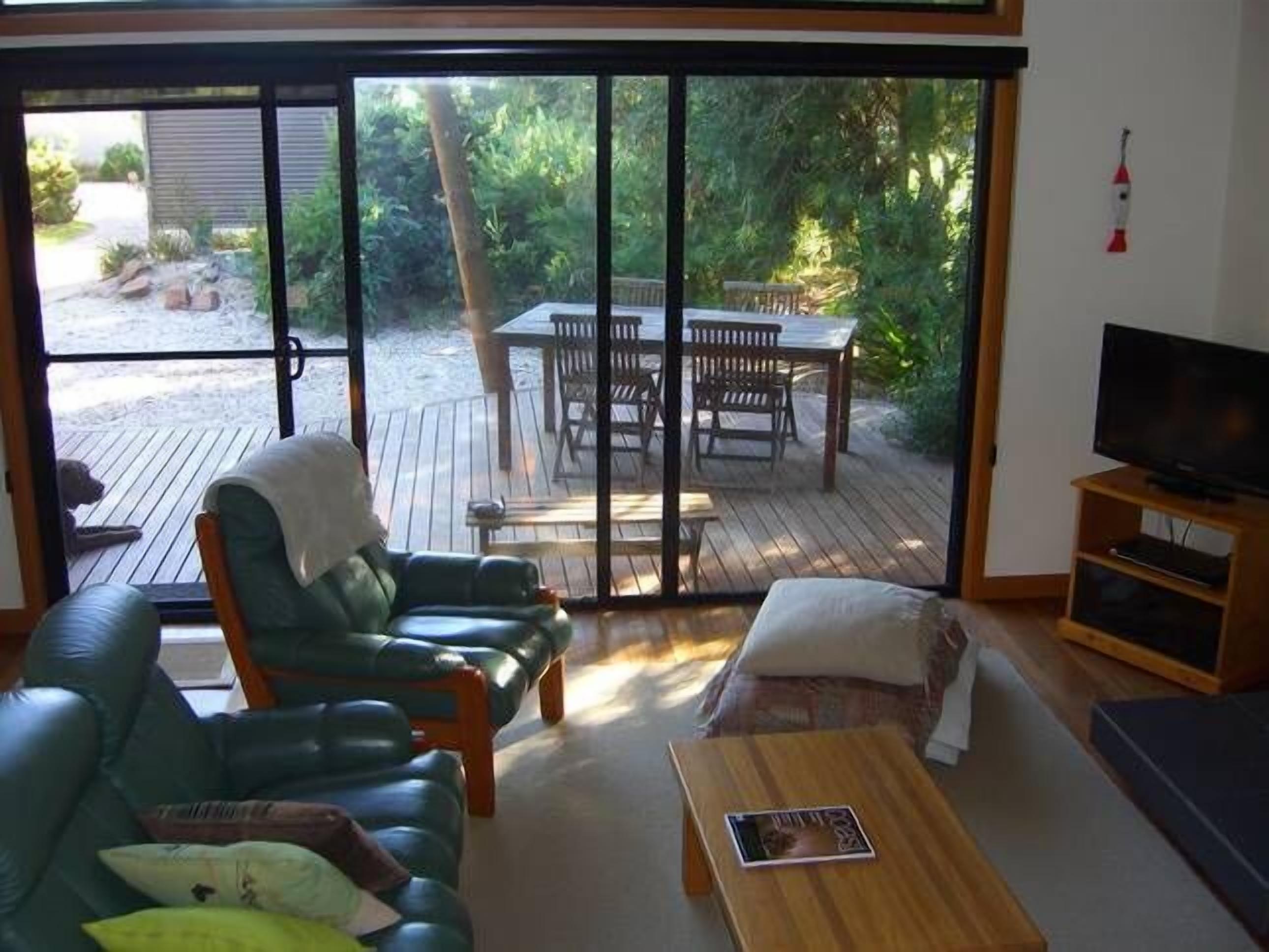 Studio 51 In Sunshine Rise - Sandy Point