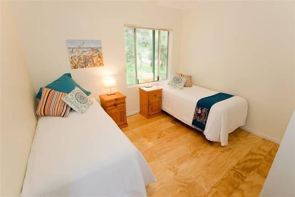 Sea Breeze East - Accepting Leavers 2025! - Yallingup