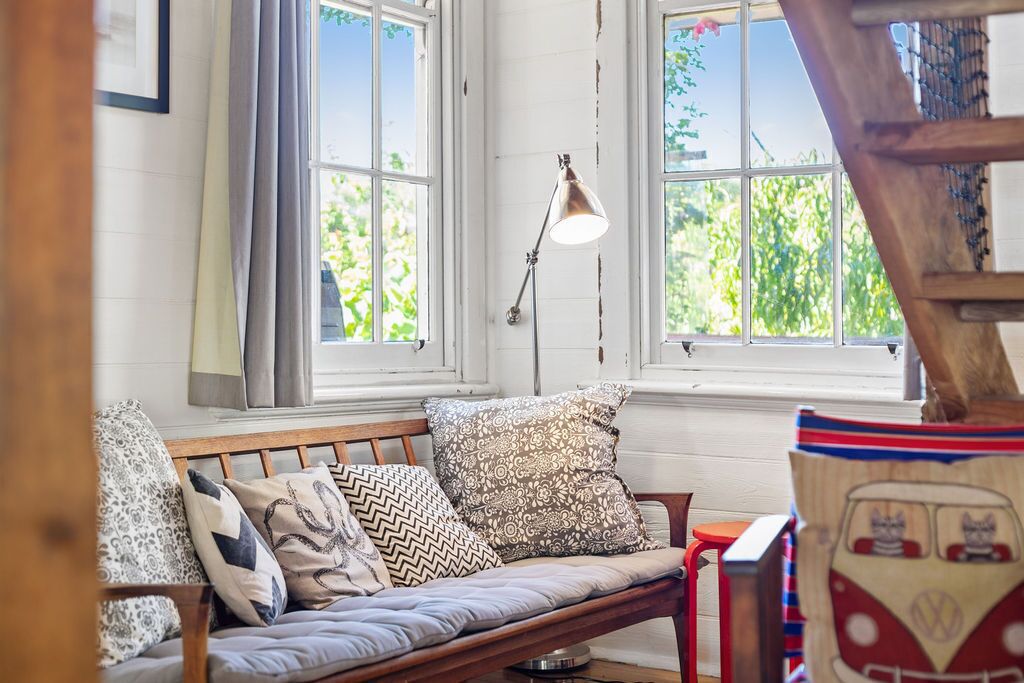 Ideally Situated Within A Short Drive To The 12 Apostles And Loch Ard Gorge - Port Campbell