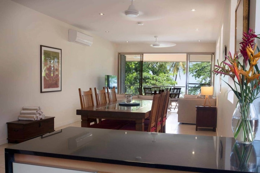 Beach House Apartment No 5 - Beach, Village Shops - Mission Beach