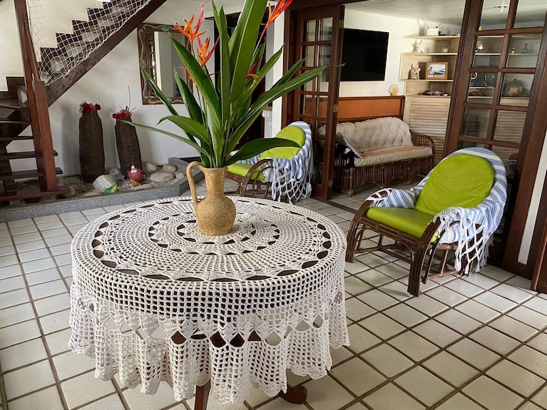 Acogedora Y Encantadora Casa Con Piscina Y Jardines En Condominio Frente Al Mar! - Bahía