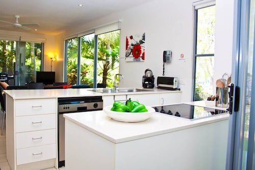 Metzo Noosa Resort - 1 Bedroom - Min 2 Nights - 努沙岬