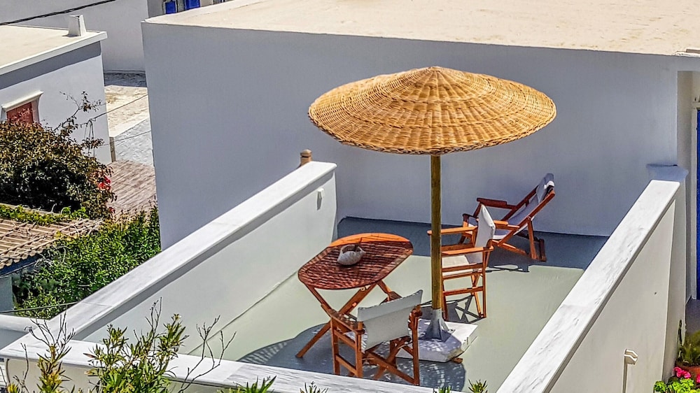 Studio With Rooftop Terrace | Close To The Sea - Greece