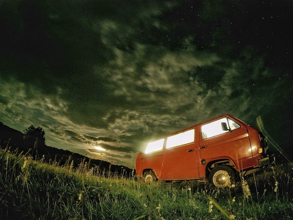 Redzo, Un Camping-car Vw De 81 - Podgorica