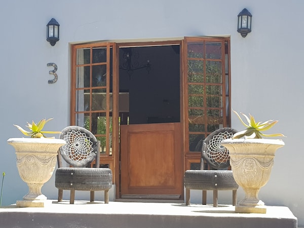 The Retreat - The Luxury Design Country Getaway - Swellendam