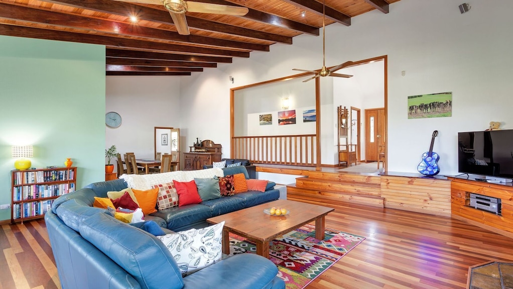 Ten Twenty One - Country Comfort Retreat - Noosa