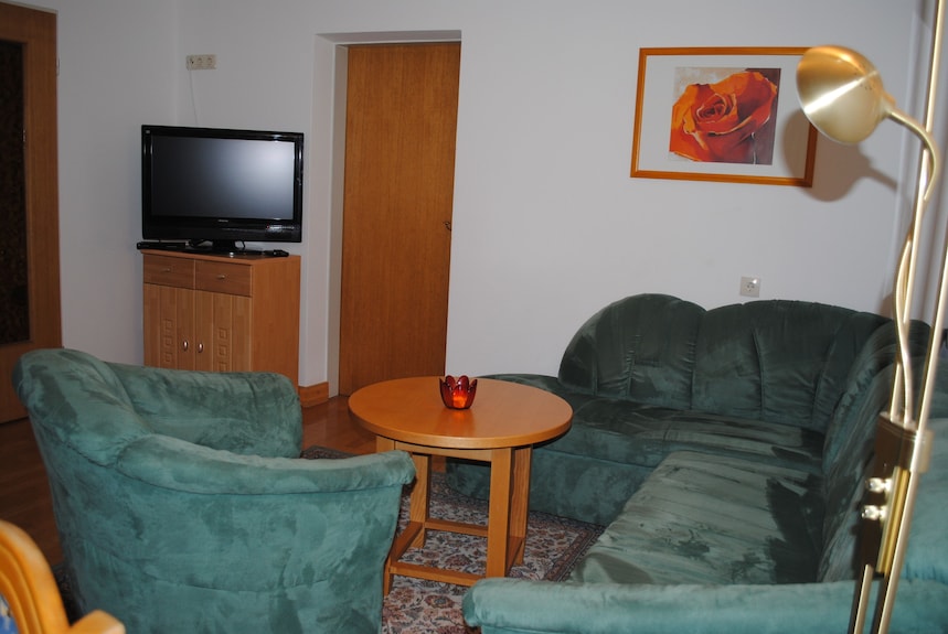 Naturhaus Andrea - Apartment "Ahorn" Hiking-tours -Story Telling - Ski - Grossarl