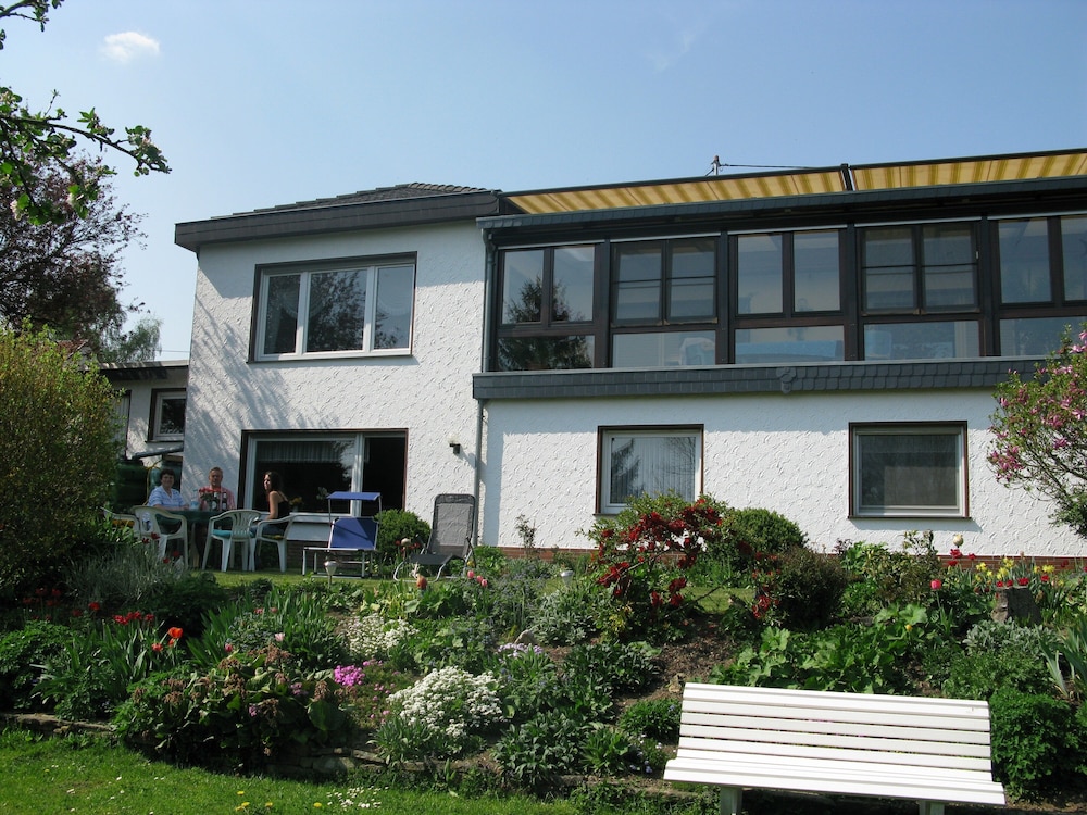 Leuk Appartement Met Een Prachtig Uitzicht, Centr. Locatie: Nürburgring, Ahrdal, Vulkaneifel - Gerolstein