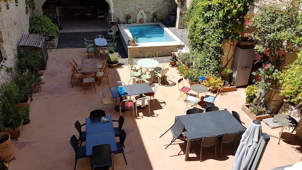 Nieuw Appartement 120 M² Blijft In De Zeventiende Eeuw - Calvisson