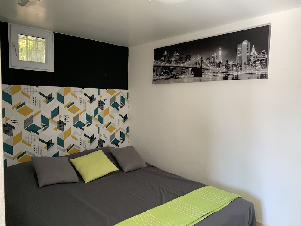 Appartement 2 Pieces 27 M² Dans Villa St Raphael Boulouris - Boulouris-sur-Mer