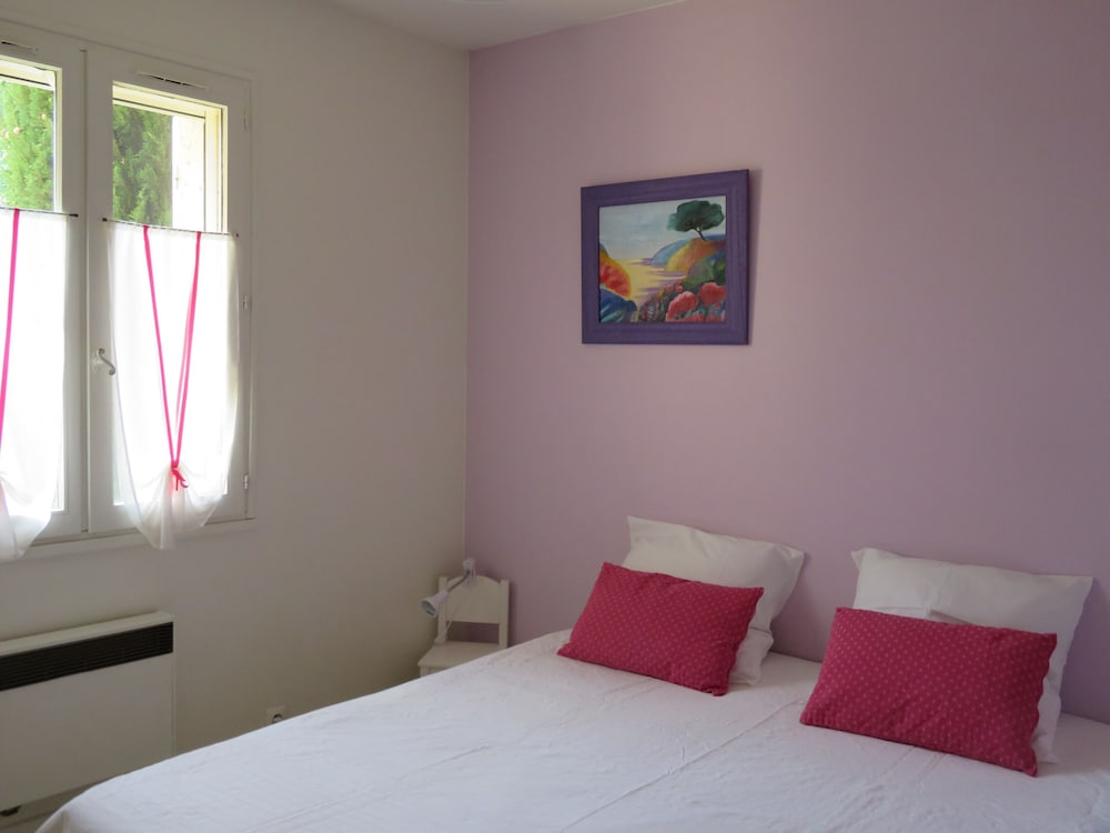 Calme, Reposant Et Ressourçant - Classé 3 * - Var