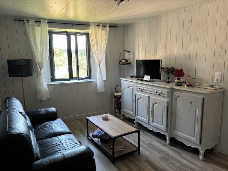 Quiet House For 5 People - Puy-de-Dome