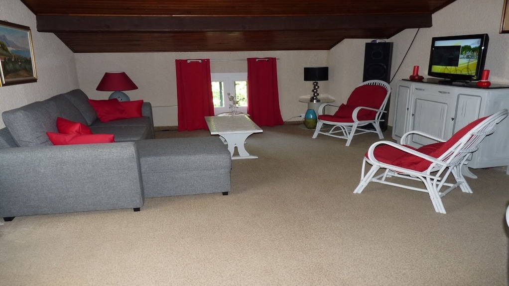 Haut De Villa 120 M² Cabries (Aix-en-provence° - Bouches-du-Rhône