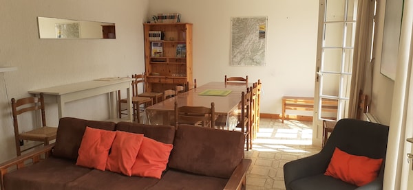 Gîte Indépendant Calme Avec Piscine Chauffée En Sud Ardèche Pour 6/7 Personnes - Lagorce