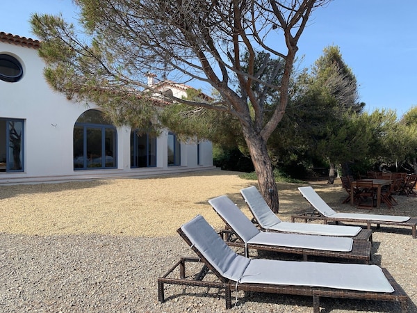 Charming Waterfront Villa Les Issambres - French Riviera