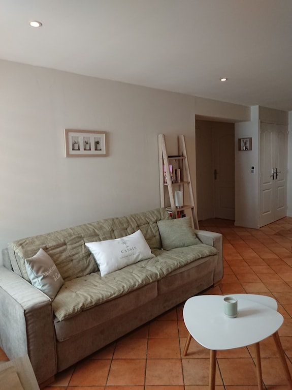 Appartement 4 Personnes Centre Ville Au Calme, Climatisé - Plage du Bestouan