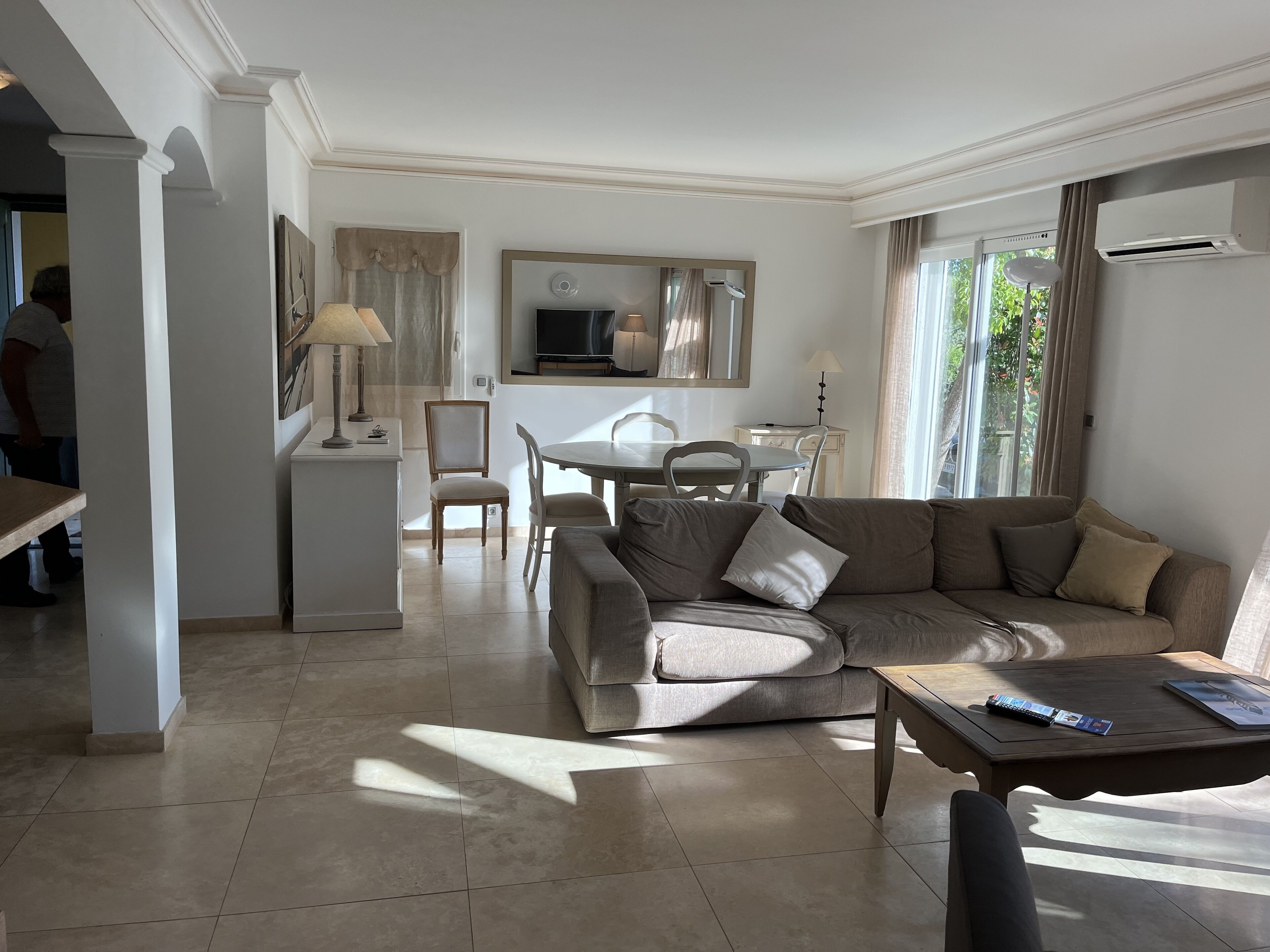 Villa Trés Récente - T4 - 130 M2 - 3 Chambres Avec Salle De Bain Et Wc Privatifs - Saint-Tropez