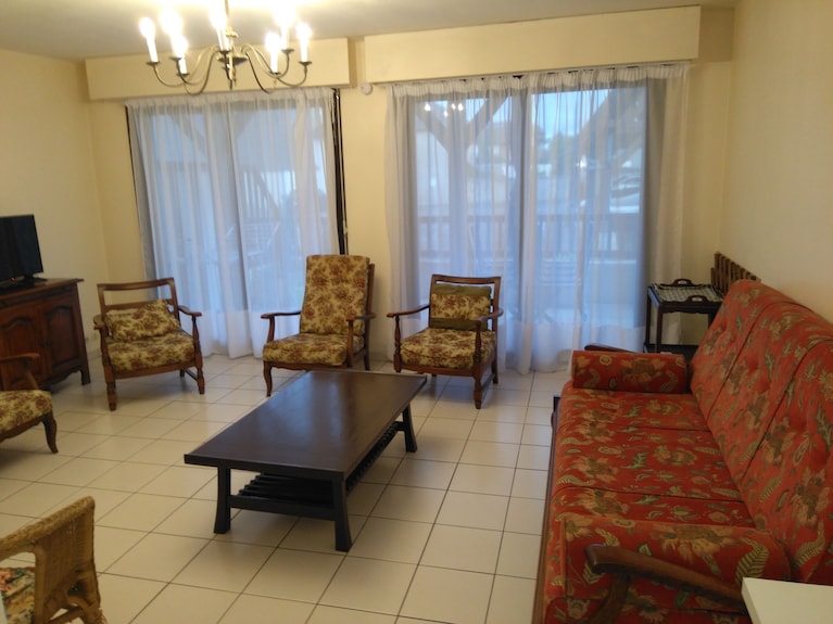 Blonville Centre 3 Kamer Appartement En Groot Terras - Benerville-sur-Mer