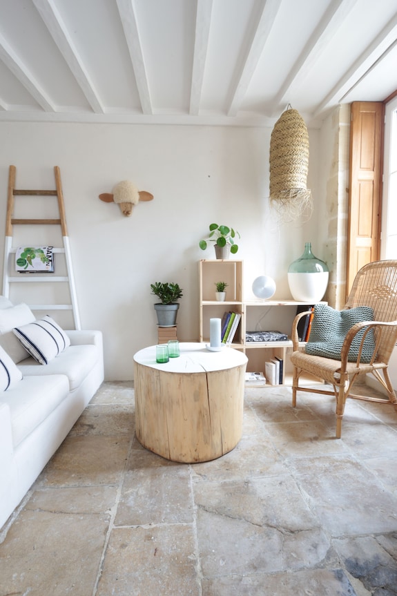 Nomade Fish: Fisherman's House 50 M From The Sea - Huppain