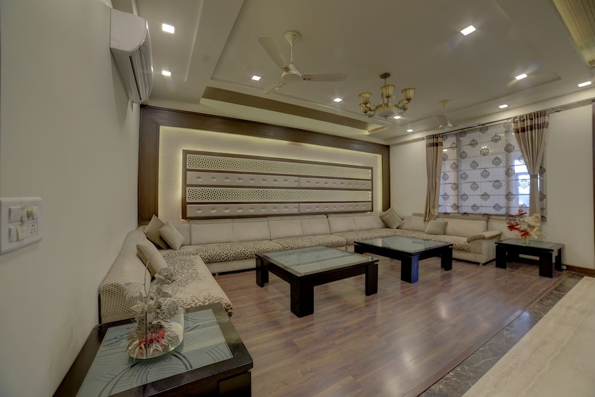 "Casa De Vacaciones Krishan Kunj" Lujoso Y Céntrico 4bhk Homestay Apartment - Jaipur