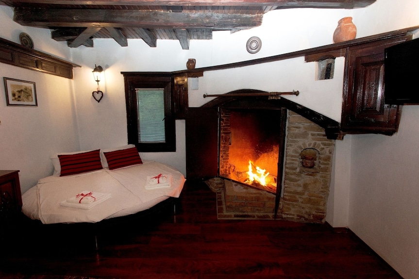 Guest House Stone Paths Construido En 1885 + Barbacoa - Cerca De Muchos Lugares Históricos - Bulgaria