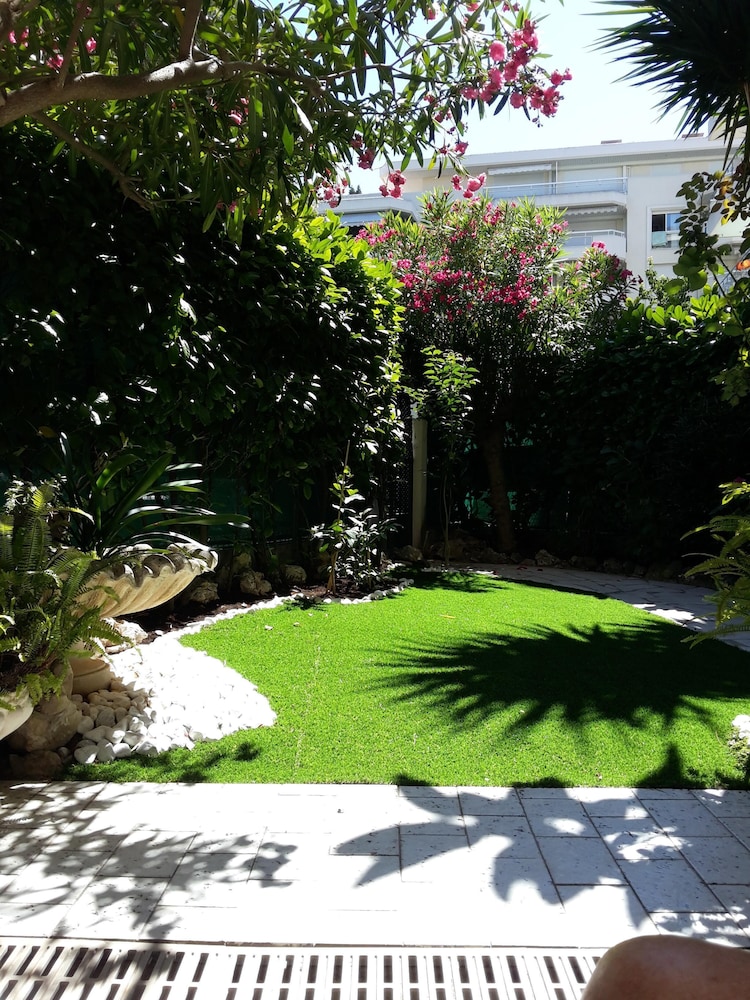 Residential Area 5 Minutes From The Beach Free Parking - Juan-les-Pins