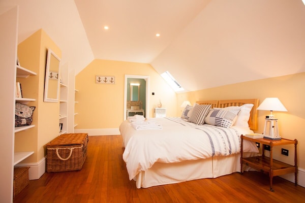 'Merrieweathers' With Pool, Pub And Tennis Court - Kent