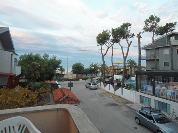 Splendida Terrazza A 20 Mt Dal Mare - Pineto